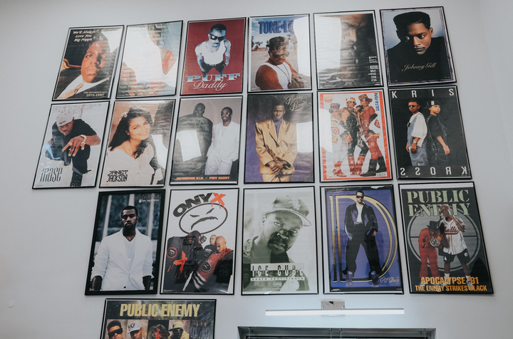 Vintage Clothing & Sneakers – Senseless